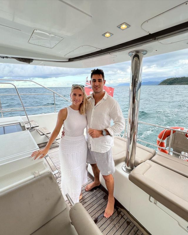 Anais | Official Website